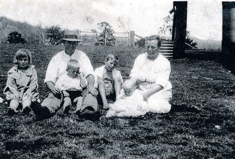 Low Family – The Gap Historical Society